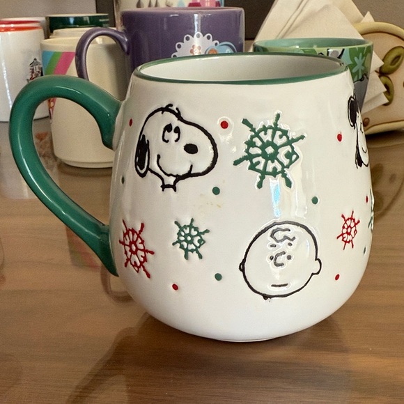Peanuts | Dining | Peanuts Christmas Mug With Characters A Green Handle ...